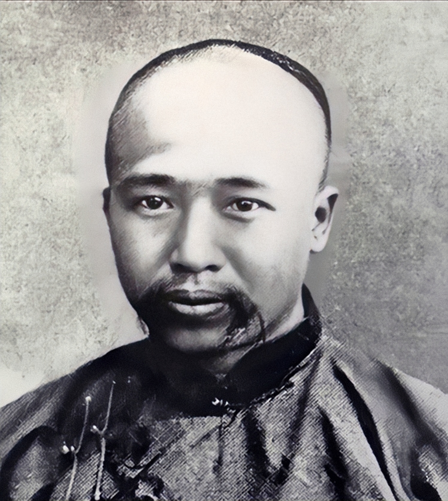 Kang Youwei and Zhang Taiyan - iNEWS