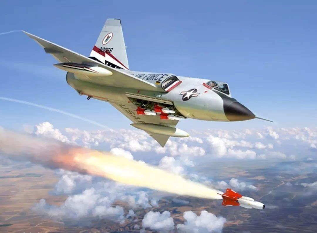 Air combat record is zero, the rare delta-wing fighter F-102 in the US ...