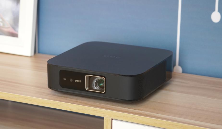 大眼橙X7D Pro/極米H3S/極米Z6X Pro投影儀哪款能兼具高配和輕薄？ - 頭條匯