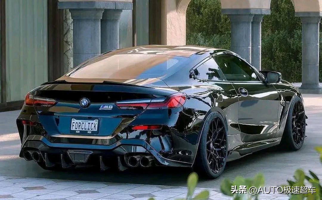 "Dark Warrior" BMW M8: Accelerates for 3 seconds, bursting with high ...