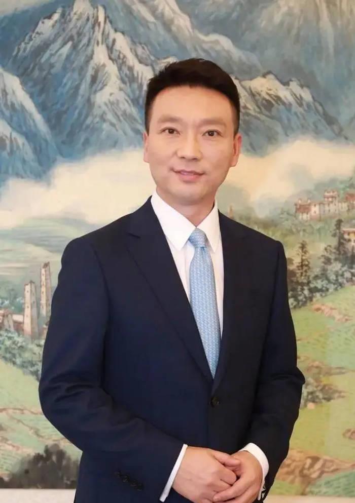 CCTV host Kang Hui made new statements - iMedia