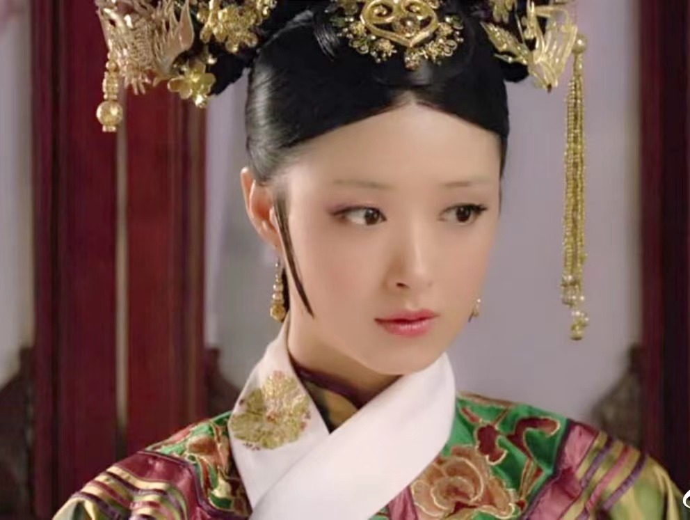 The corner of "Hua Fei" quickly came out of the circle, known as the ...