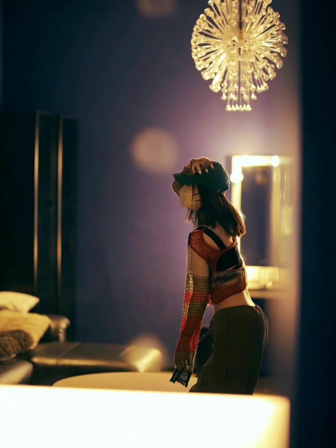 Li Fei'er's beautiful figure. - iMedia