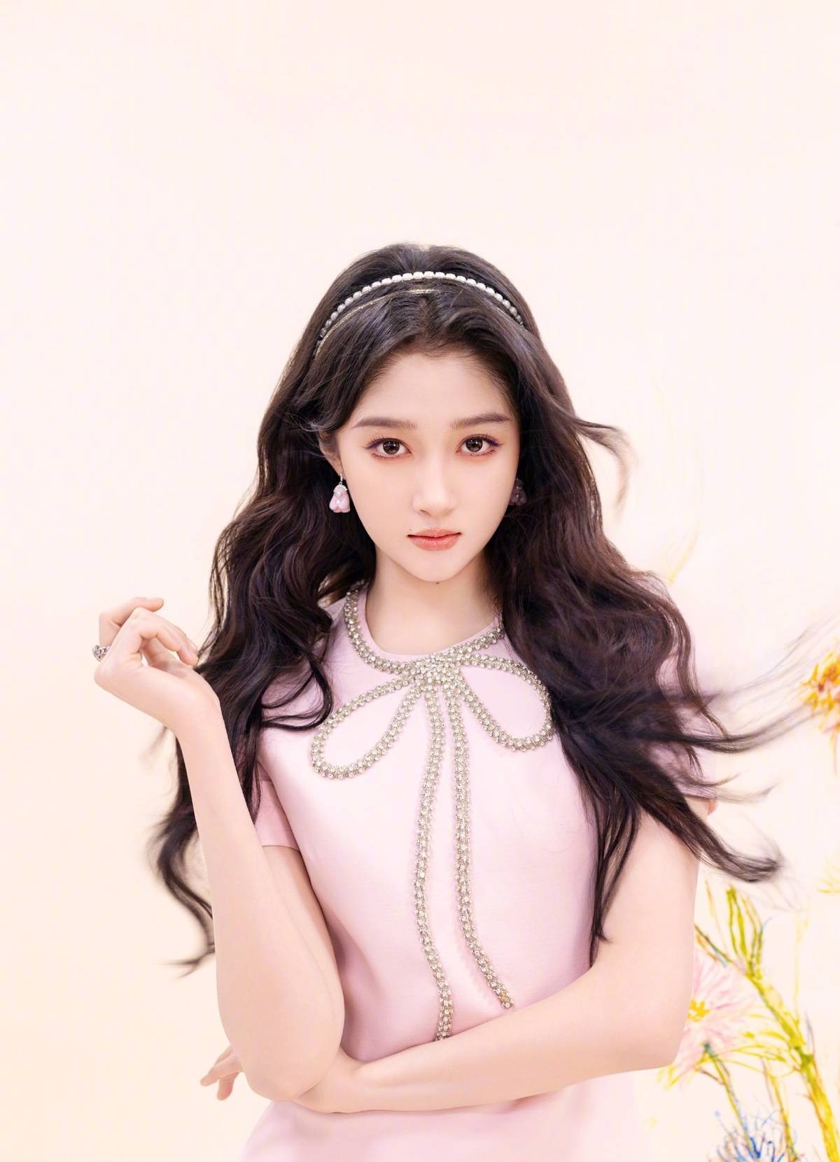 CCTV Autumn Evening Camera Becomes a Magic Mirror, Jin Chen's Face Is ...