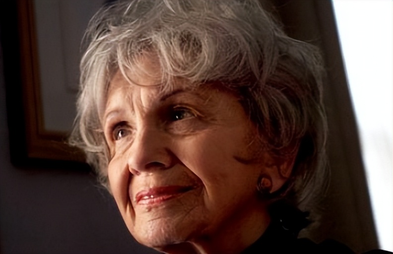 Exploration and expression of human nature in "Happy Shadow Dance" - iNEWS