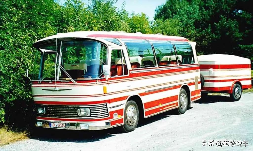 German coach bus Neoplan ND 6 with "tail" version with trailer - iNEWS