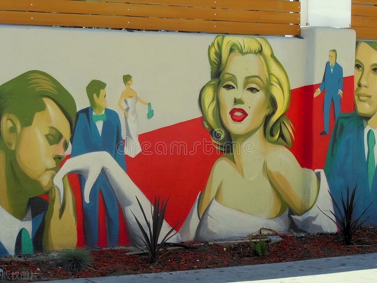 The Beauty and the Trouble : The Early Life and Hardships of Marilyn ...