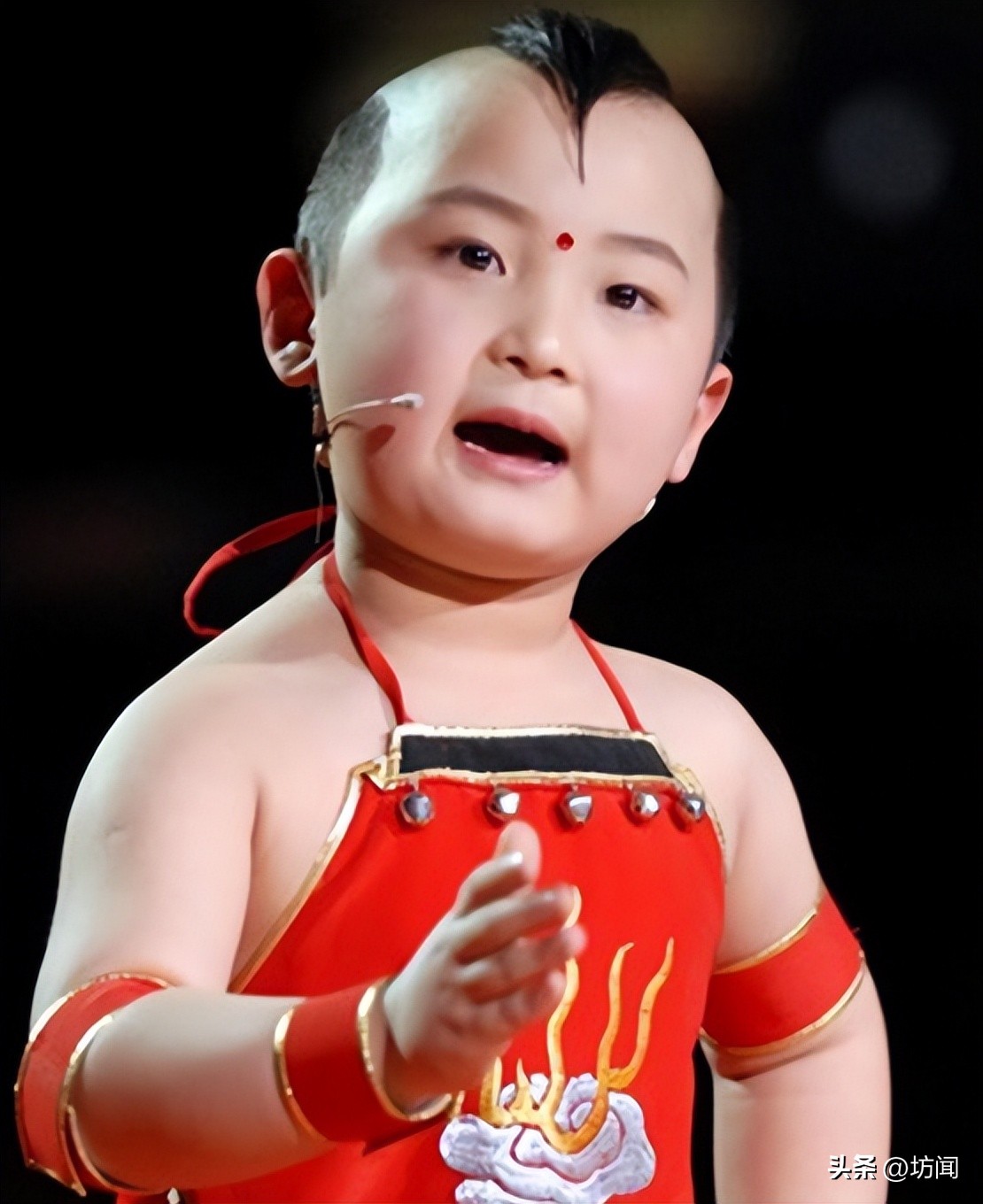 He attended the Spring Festival Gala at the age of 6 and passed away at ...