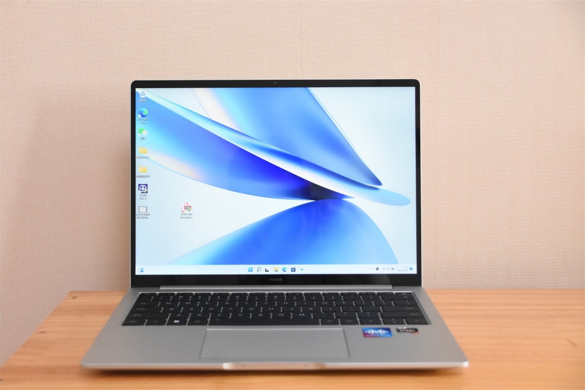 Thin and light, long battery life and still playing, Ryzen thin and ...