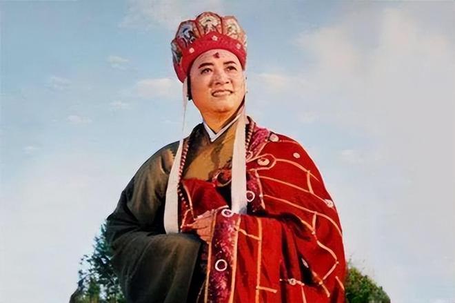 Chi Chongrui: Marry a rich woman 11 years older, have a good ...