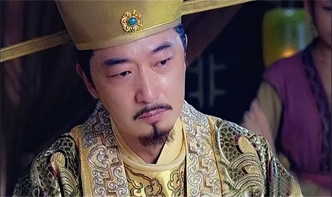 When Zhao Kuangyin released the military power with a glass of wine ...