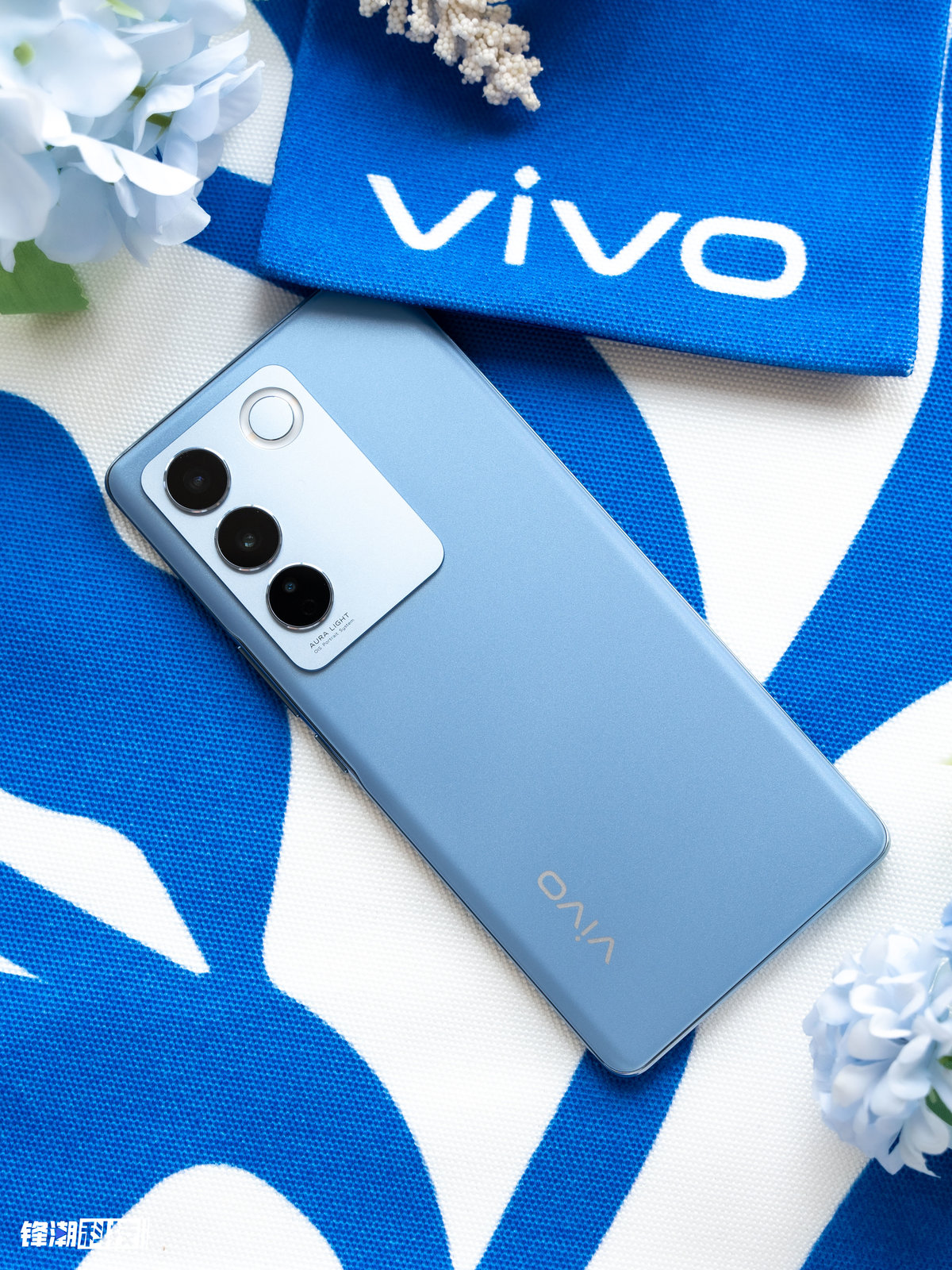 Vivo S16 Spring Blue is released: light blue, interpreting the colors ...