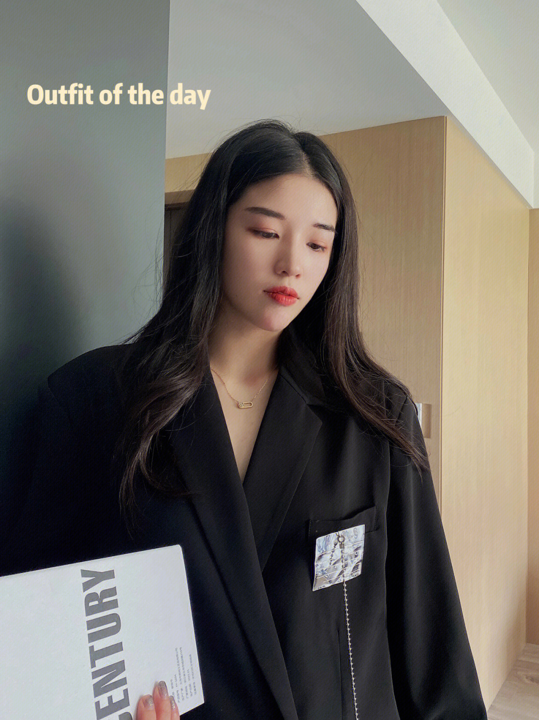 The ORANGE CUBE happy switch necklace that grows on the aesthetic point ...