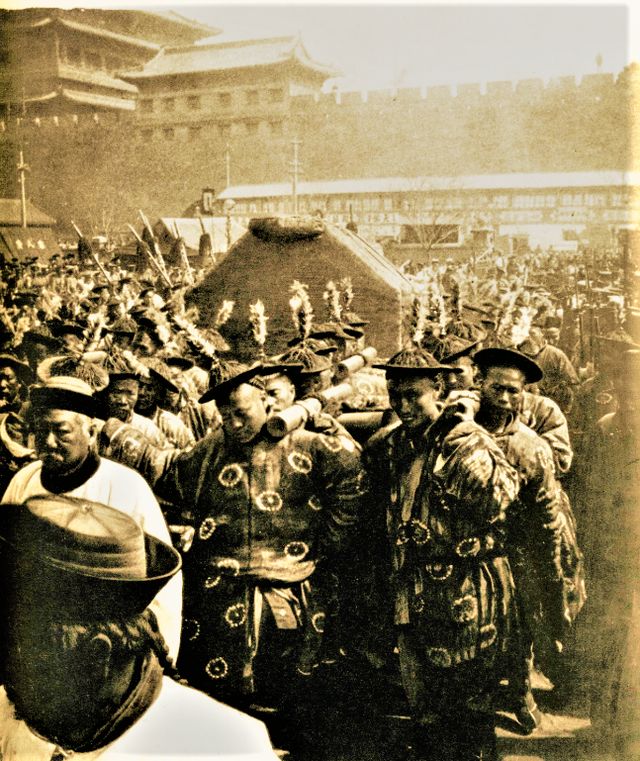 After Empress Dowager Cixi was buried, 80 craftsmen were buried with ...