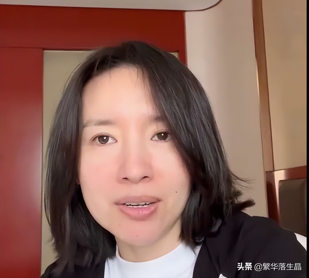 Dong Jie celebrates her 42nd birthday, she can't hide her beauty ...