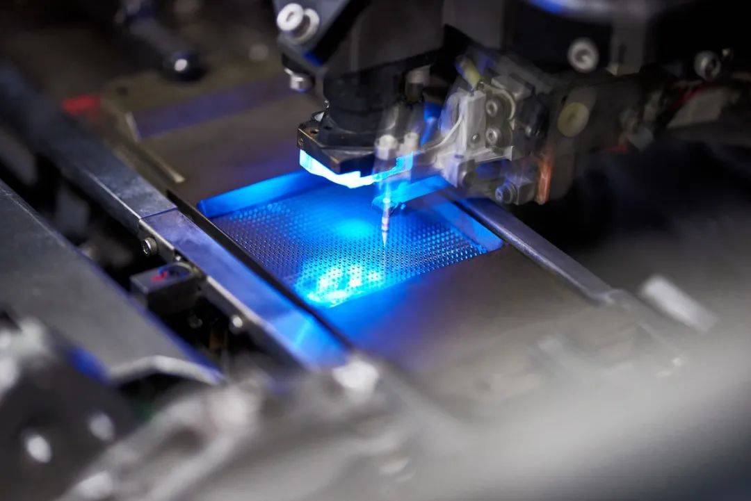 After the successful development of the 7nm chip, a strange phenomenon ...