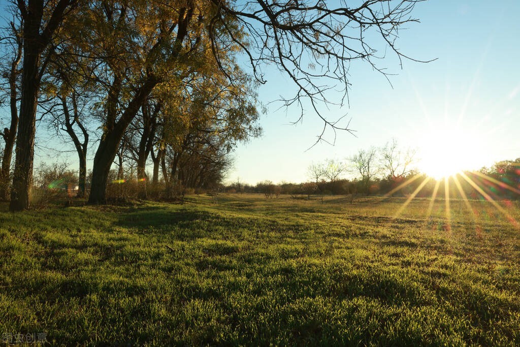 Beautiful scenery, beautiful mountains and rivers, infinitely good ...