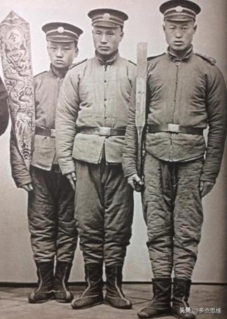 Military uniforms of the Wuwei Army and the Beiyang Army - iNEWS