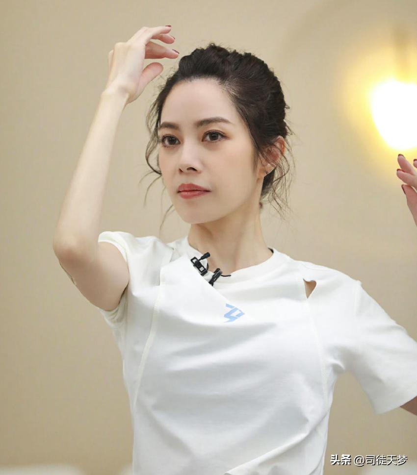 After seeing this ordinary queen, she immediately supported Wang ...