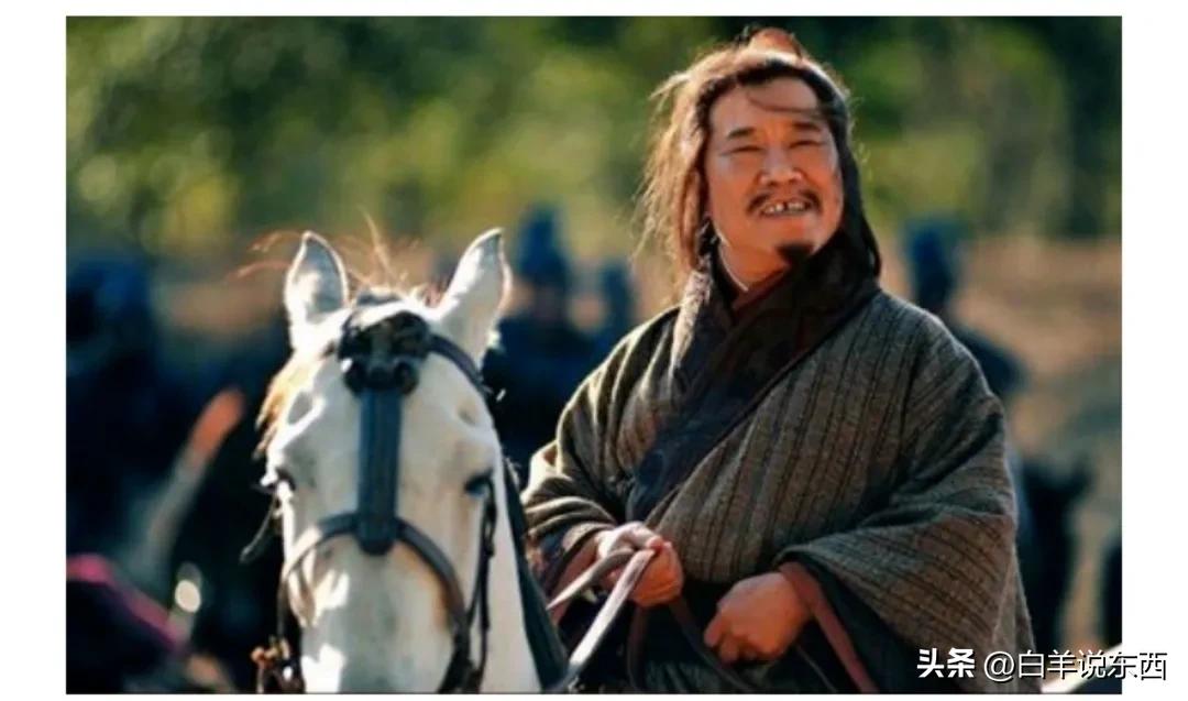 The phoenix young Pang Tong, who is better than Kong Ming, has a low ...