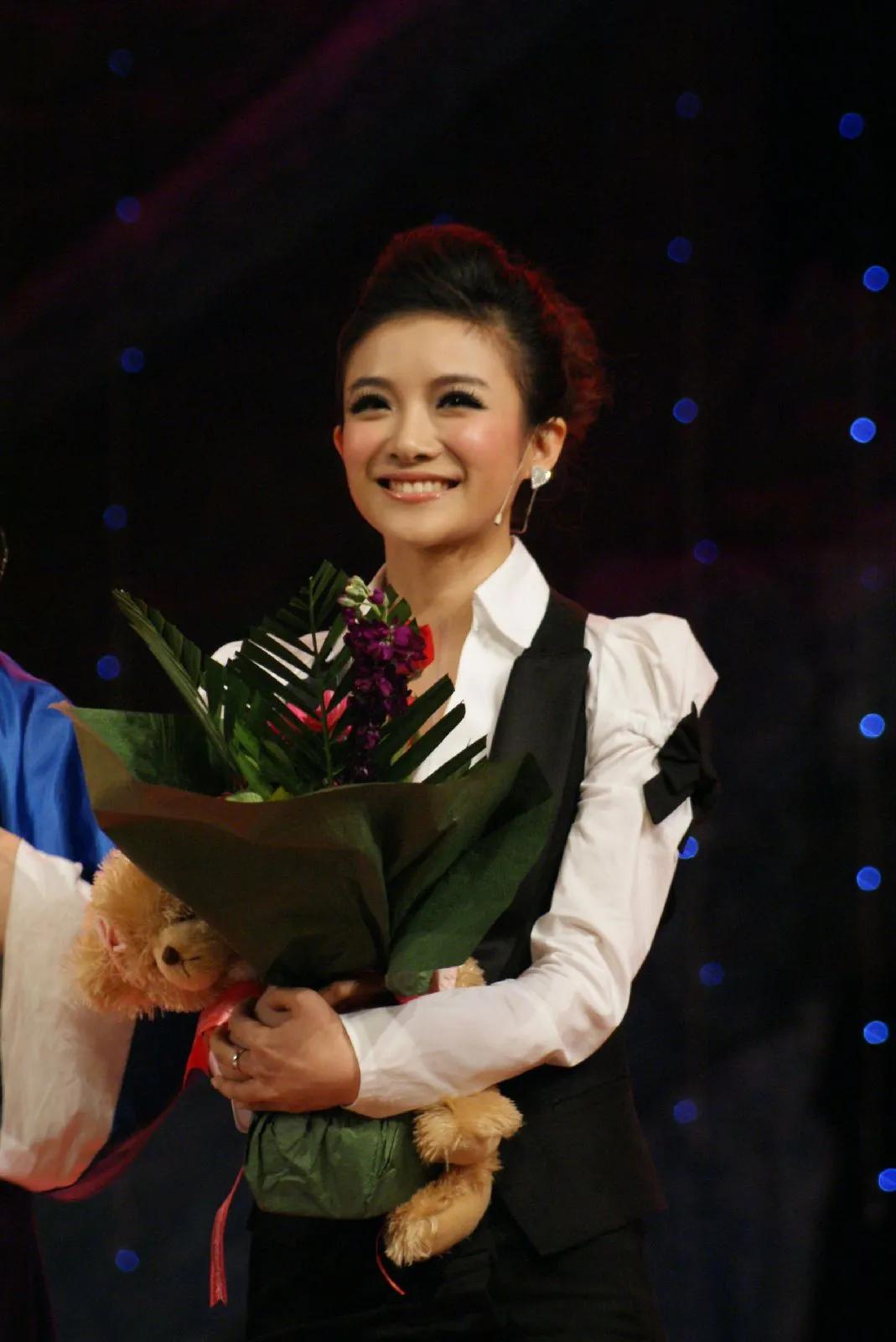 Cai Zi's beauty - iNEWS