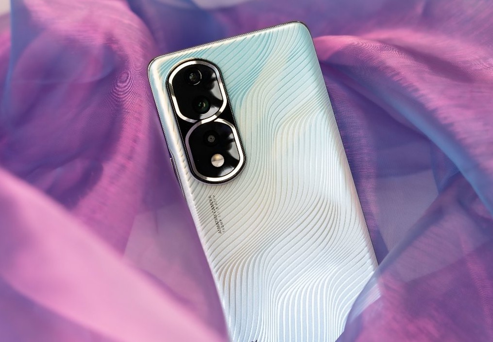 The mobile phone is "used for a long time", who is more suitable for ...