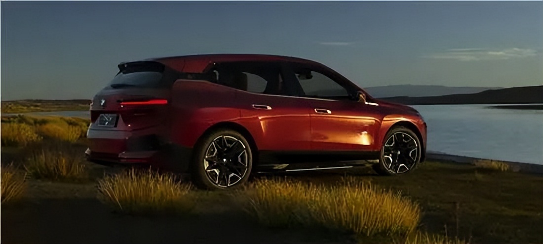 The innovative BMW iX subverts your imagination and feels extraordinary ...