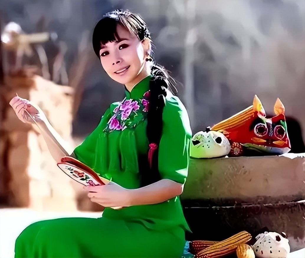 Singer Wang Erni: It is a great beauty to get rid of the dregs of the ...