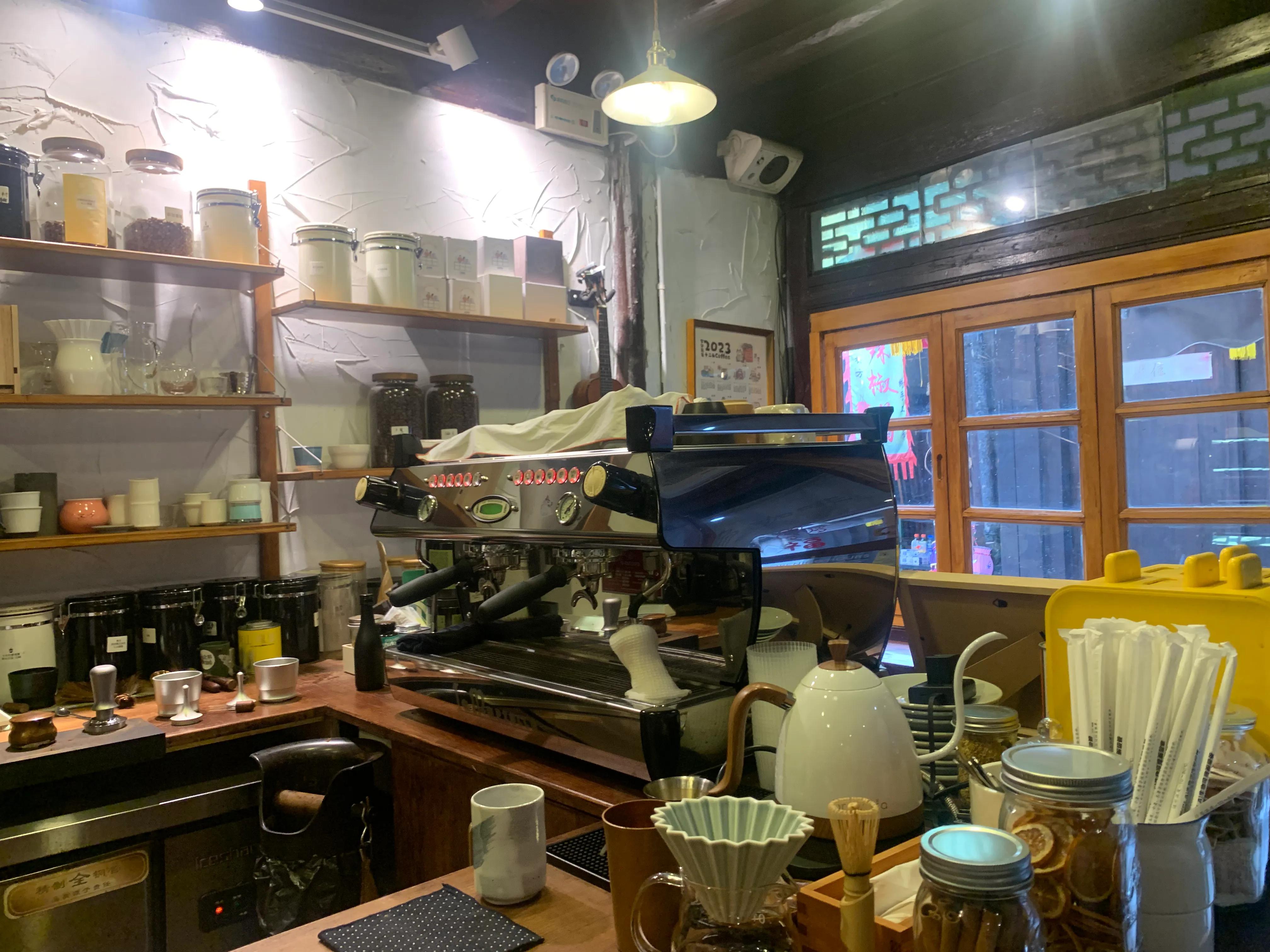 This internet celebrity cafe in Xinshi Ancient Town may be better than ...