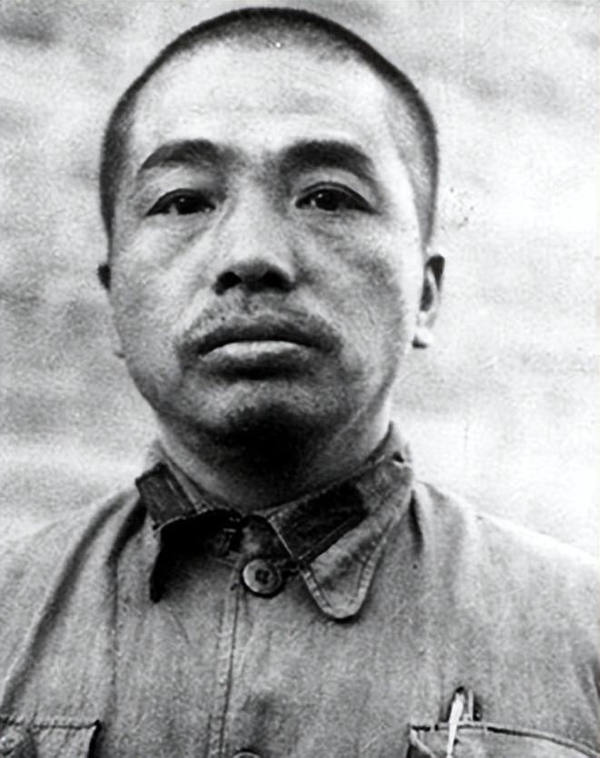 When Peng Dehuai was sent to Chengdu in 1965, the barber told him ...