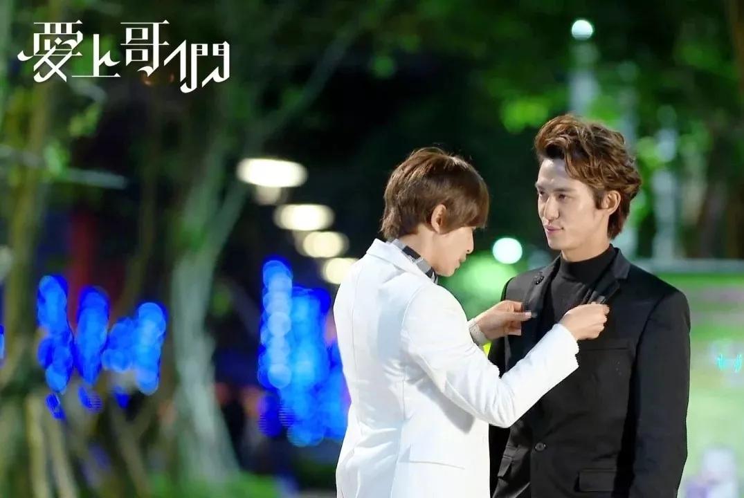 Kiss again after kissing, sweet and lustful, this sweet love drama is ...