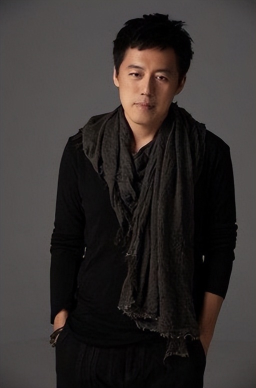 Zhang Yu, a veteran singer in the music industry, cheated his wife with ...