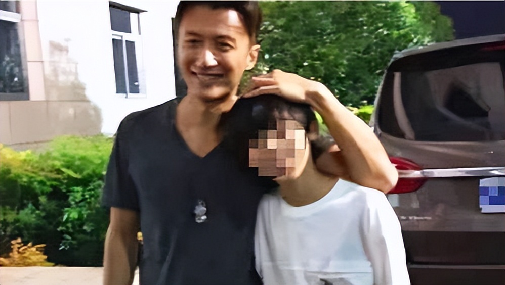 Nicholas Tse: After 18 years, he played the guitar and sang, and was ...