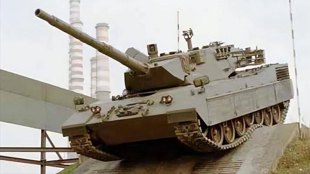 OF40 tank: Italian version of "Leopard", challenging the Cold War ...