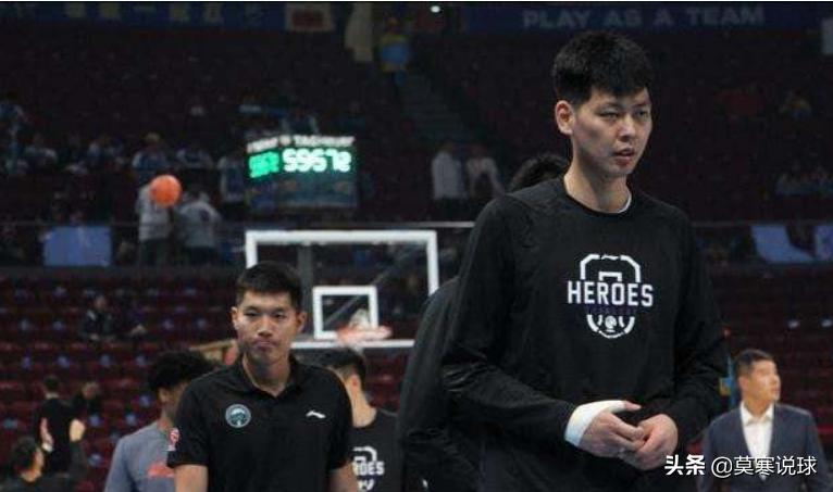 Gao Shiyan and Zhu Rongzhen were both hid in the snow and have become ...