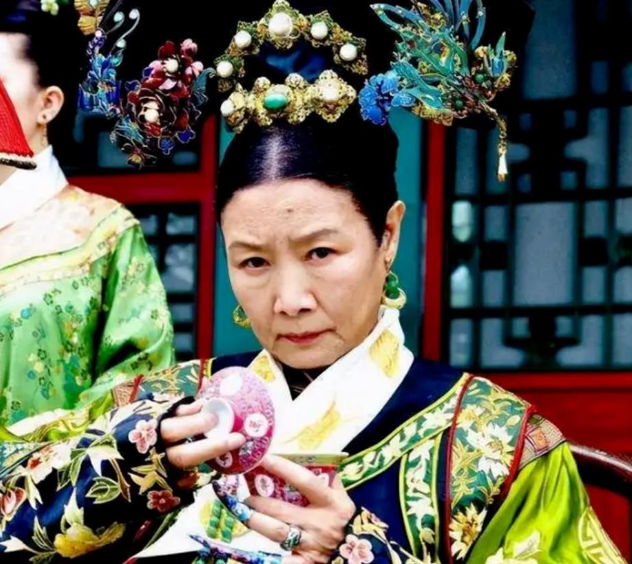 Actor Lu Zhong: At the age of 23, she married a classmate and loved her ...