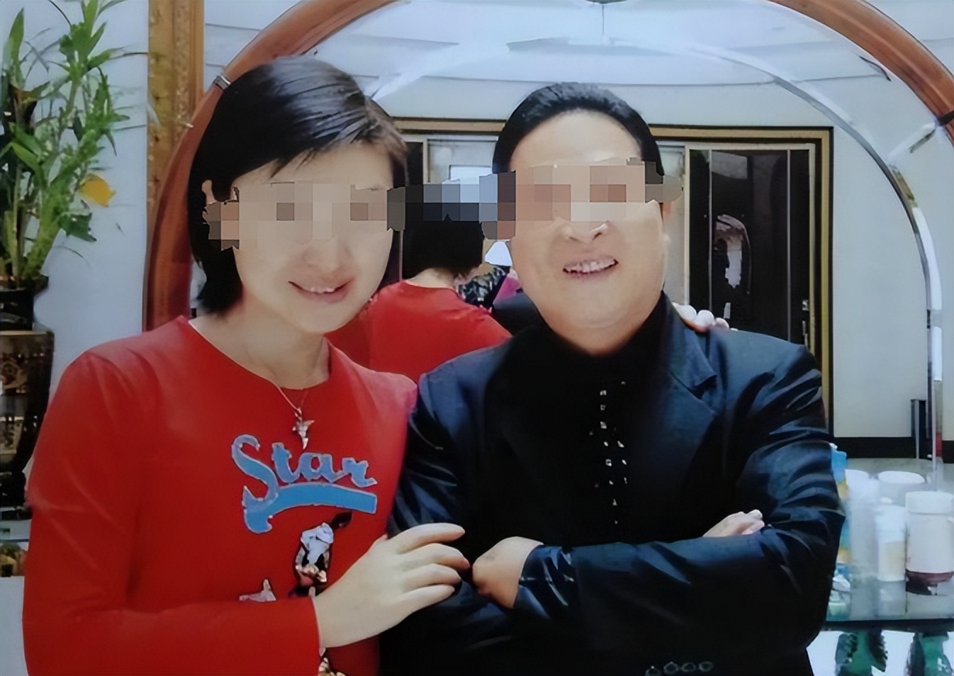 The master Wang Lin "consecrated the bed" for the first-line stars, let ...