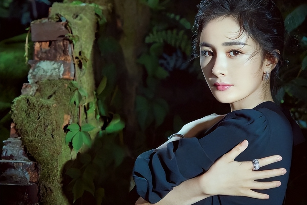 Yang Mi, known as the goddess of "bad movies", finally regained her senses after leaving Jiaxing ...