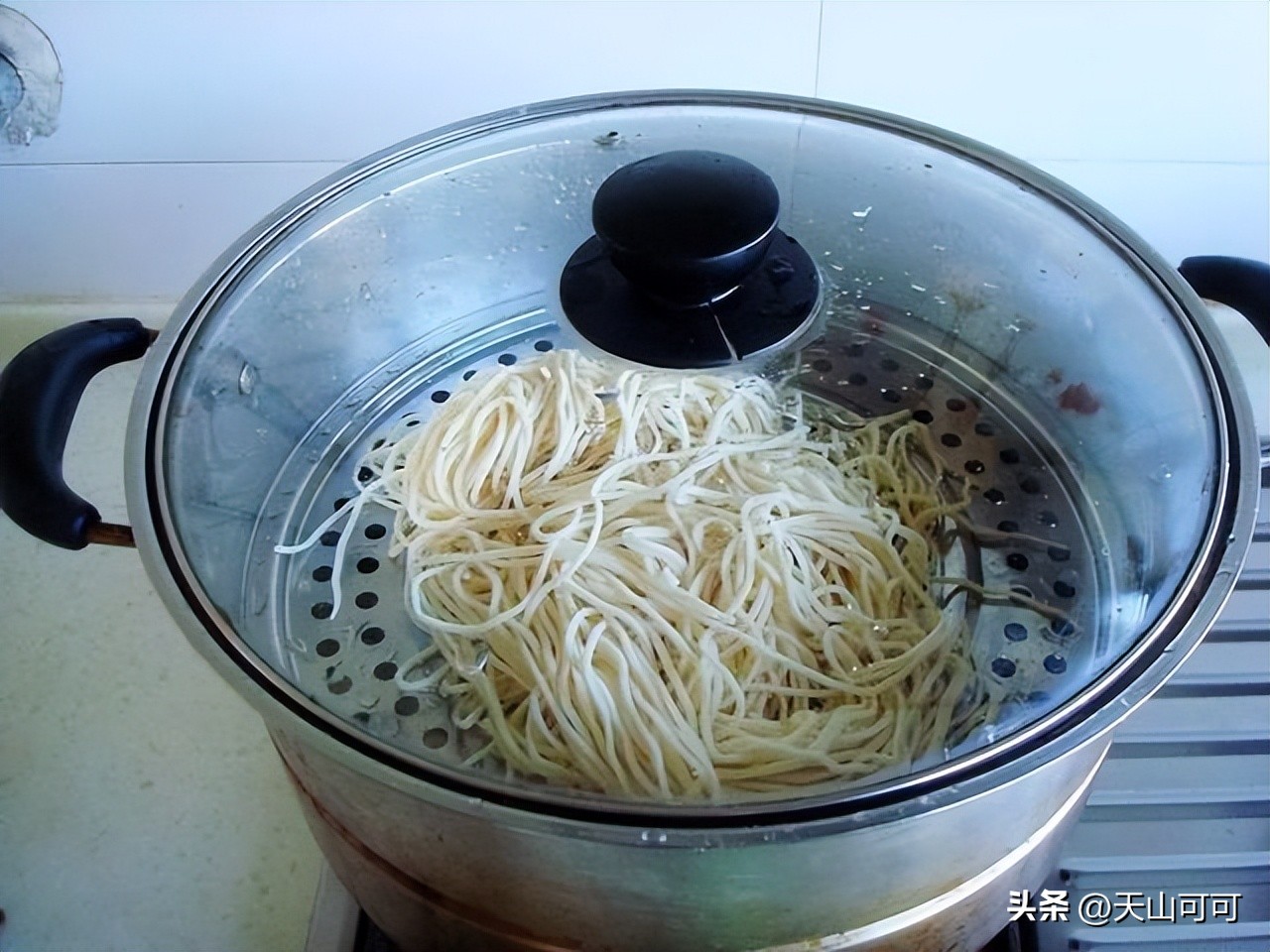 The most popular steamed noodles in summer, how many minutes are ...