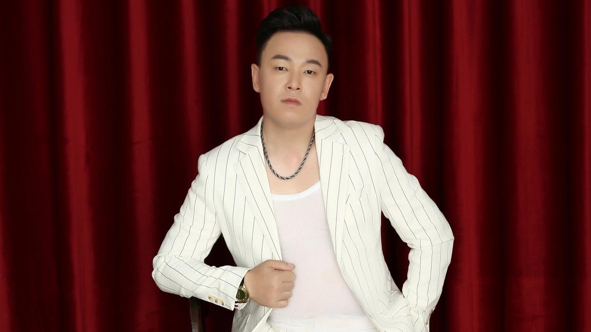 Feng Peng and Li Yixiao's new single "Brothers Worthy of Heaven" will ...