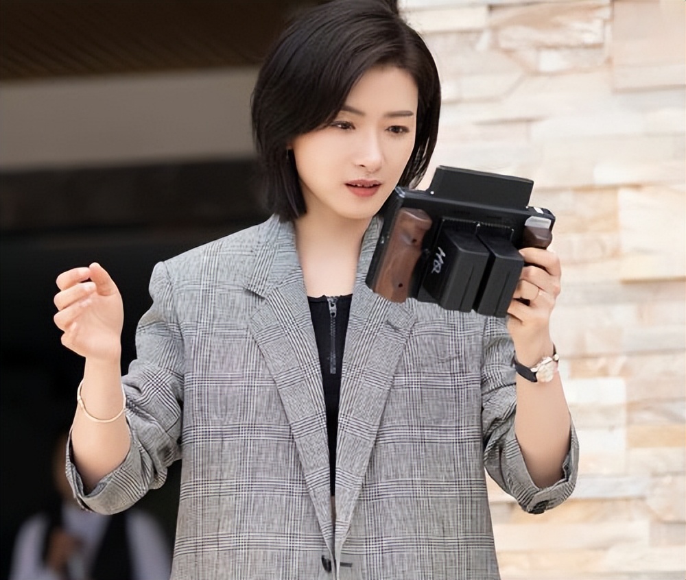 A Lady's Character Episode 24: Yao Wei was brutally defeated by Waterloo in one operation. Is ...