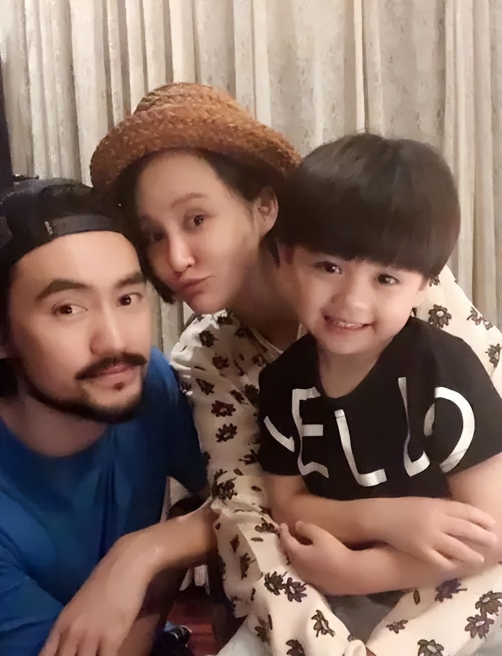 Yuan Hong congratulates Hu Ge's 40-year-old daughter. Fans: Let's order ...