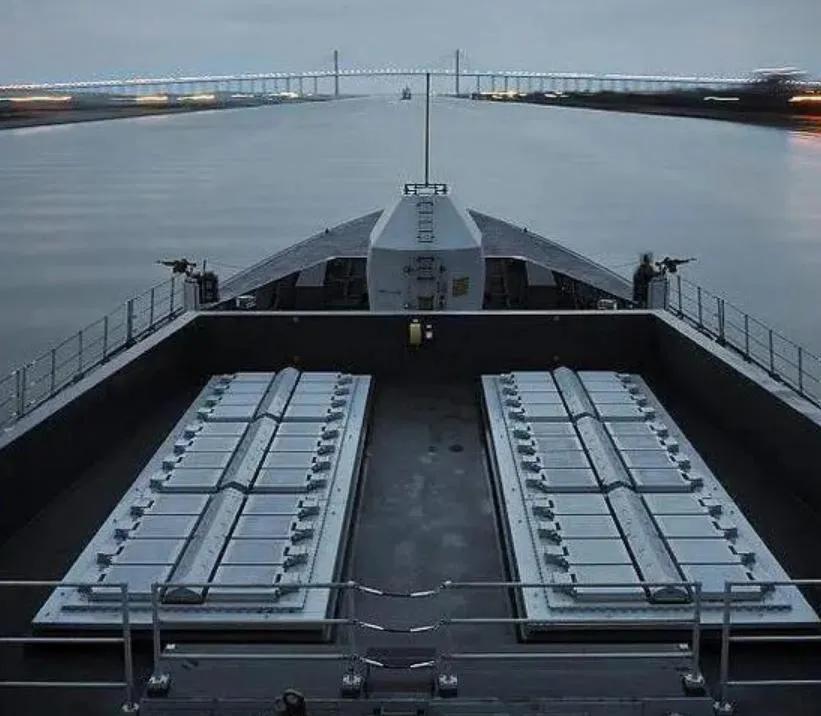 Unmanned boats "swarms of sharks" flood into South China Sea to fight ...