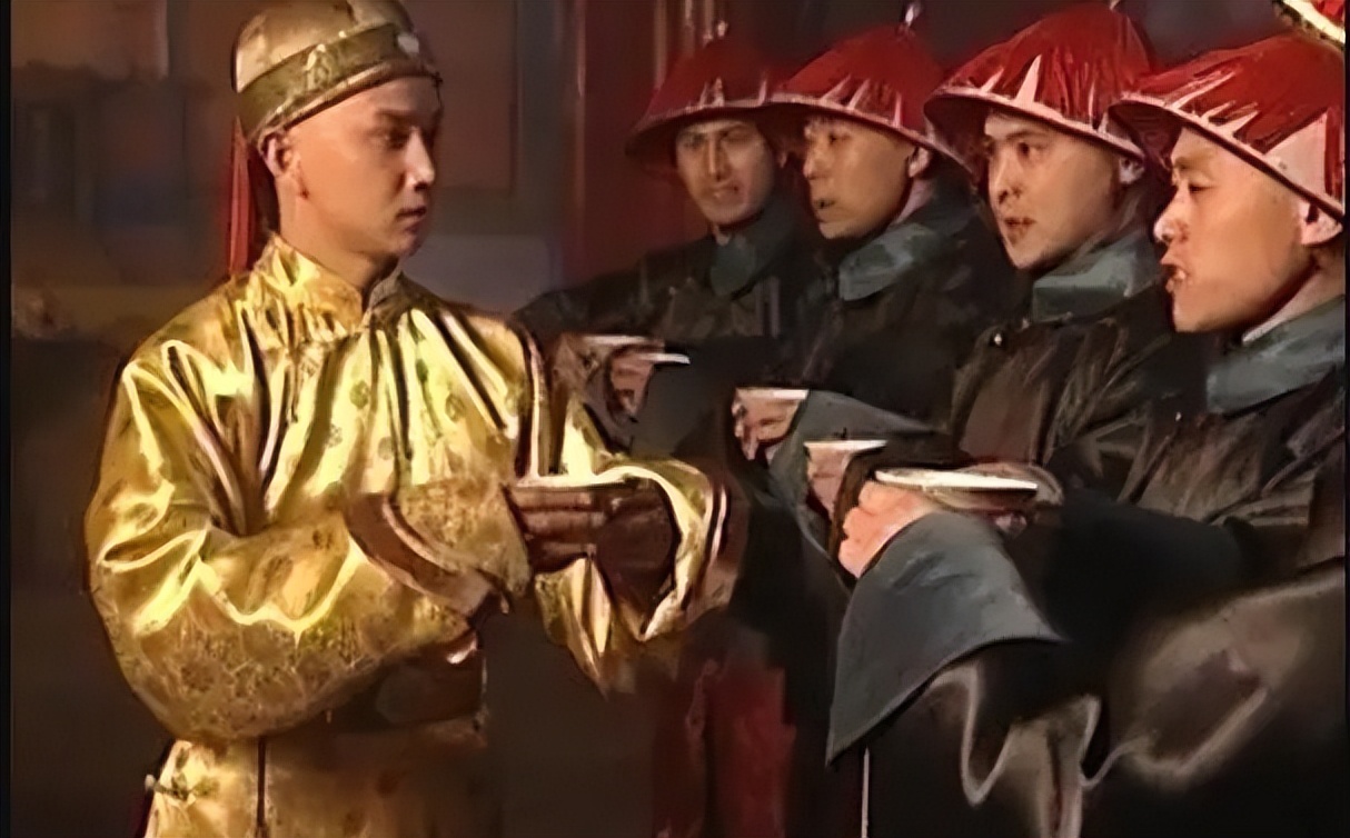 Kangxi wanted to execute Ao Bai, but Ao Bai took off his clothes ...