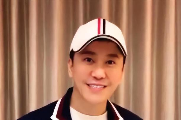 53-year-old Mao Ning appeared in commercial performances to make money ...