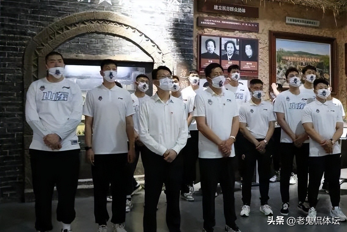 The warm-up match is here! Ding Wei is about to usher in his debut, and ...