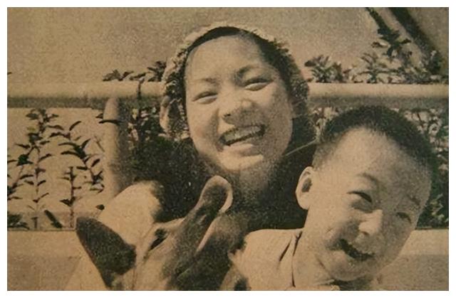 She was ostracized by her classmates because her name was too elegant ...