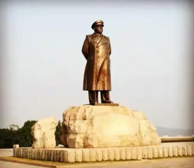 General Peng - iNEWS