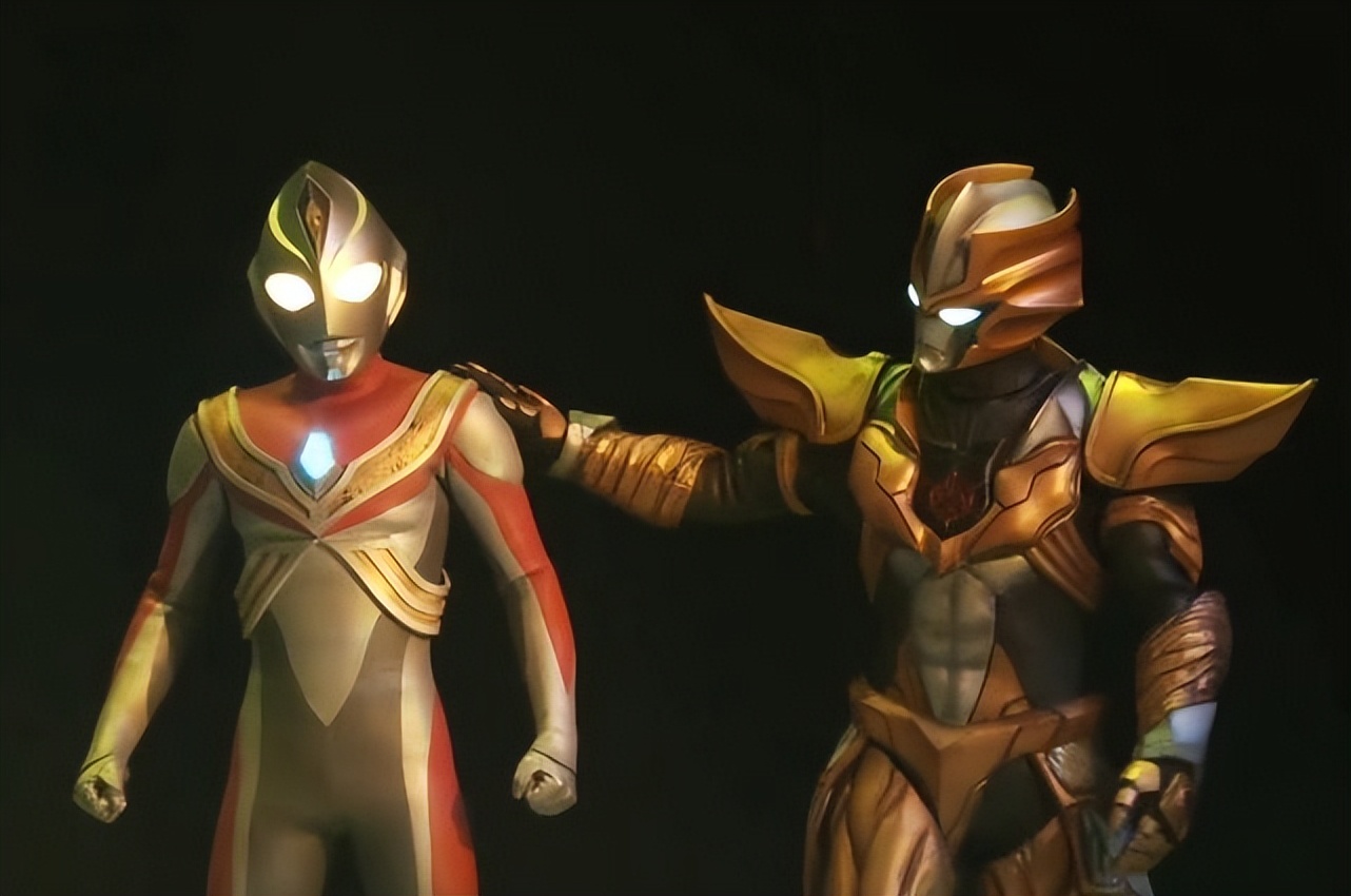 "Ultraman" reproduces the setting of God, and the little golden man ...