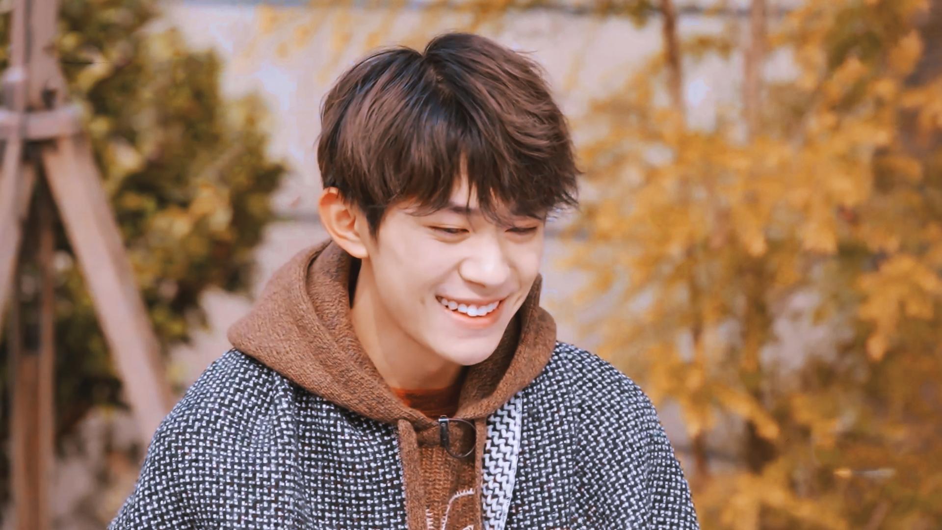 2022.11.19 Entertainment broke the news: Yi Yang Qianxi, Xiao Zhan ...